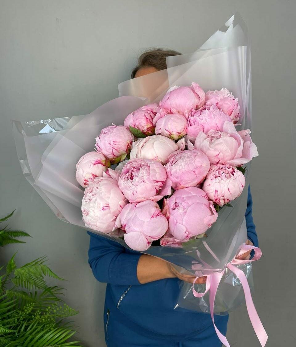 Монобукет розовых пионов 15 шт BOTANIQUE FLOWER, красивый букет цветов, шикарный букет, премиум цветы пионы