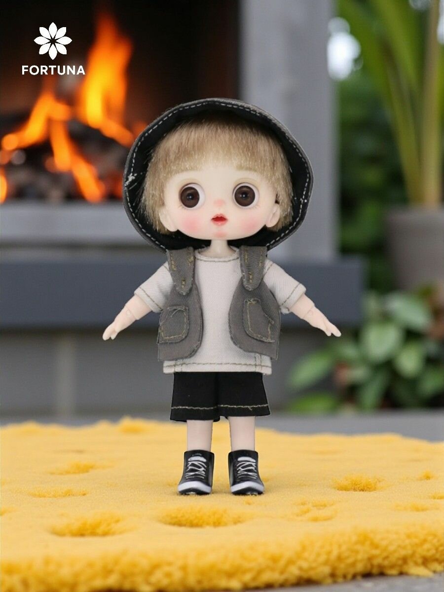 Винтажная кукла Tao Tao Wanzi