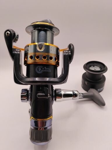 Безынерционная катушка Haibao Fishing J3-30FR, 9+1 подшипников, передаточное число 5.1:1, размер шпули 3000, металлическая шпуля, вес 260 г