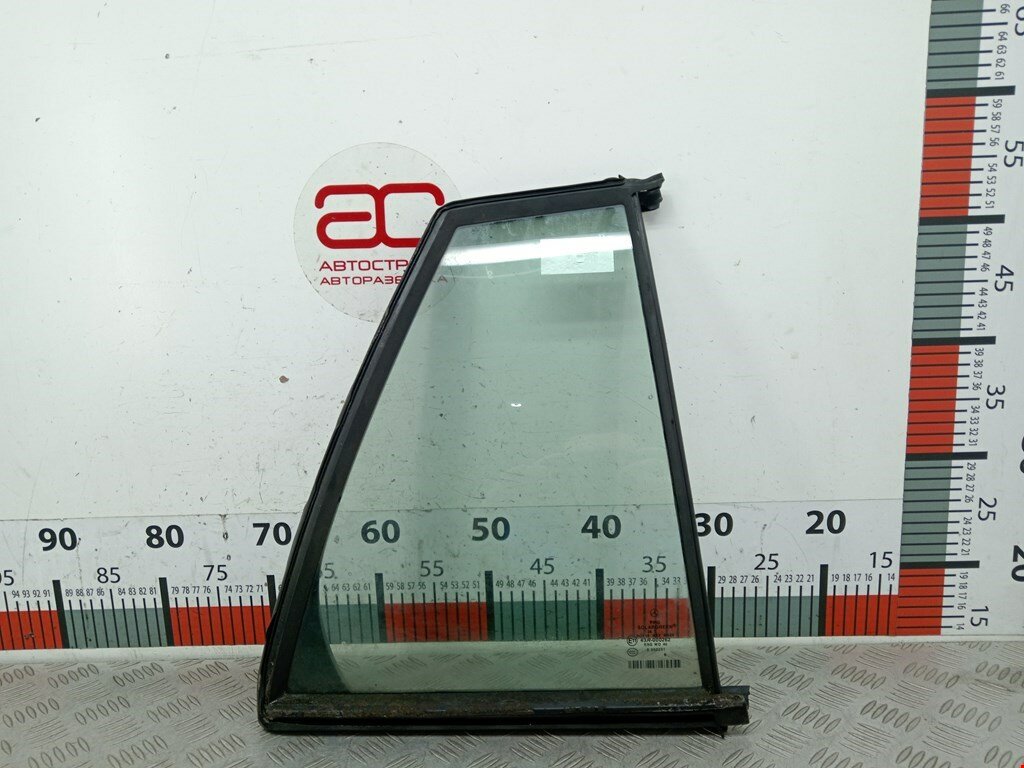 Стекло двери задней правой (форточка) Mercedes E-Class (W211) арт. 2265162