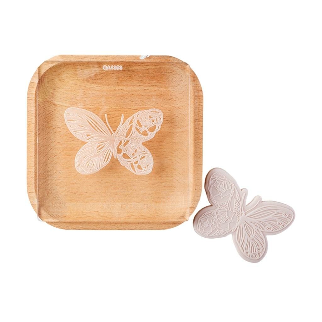 Формы для бабочек, Бабочка C впечатляет