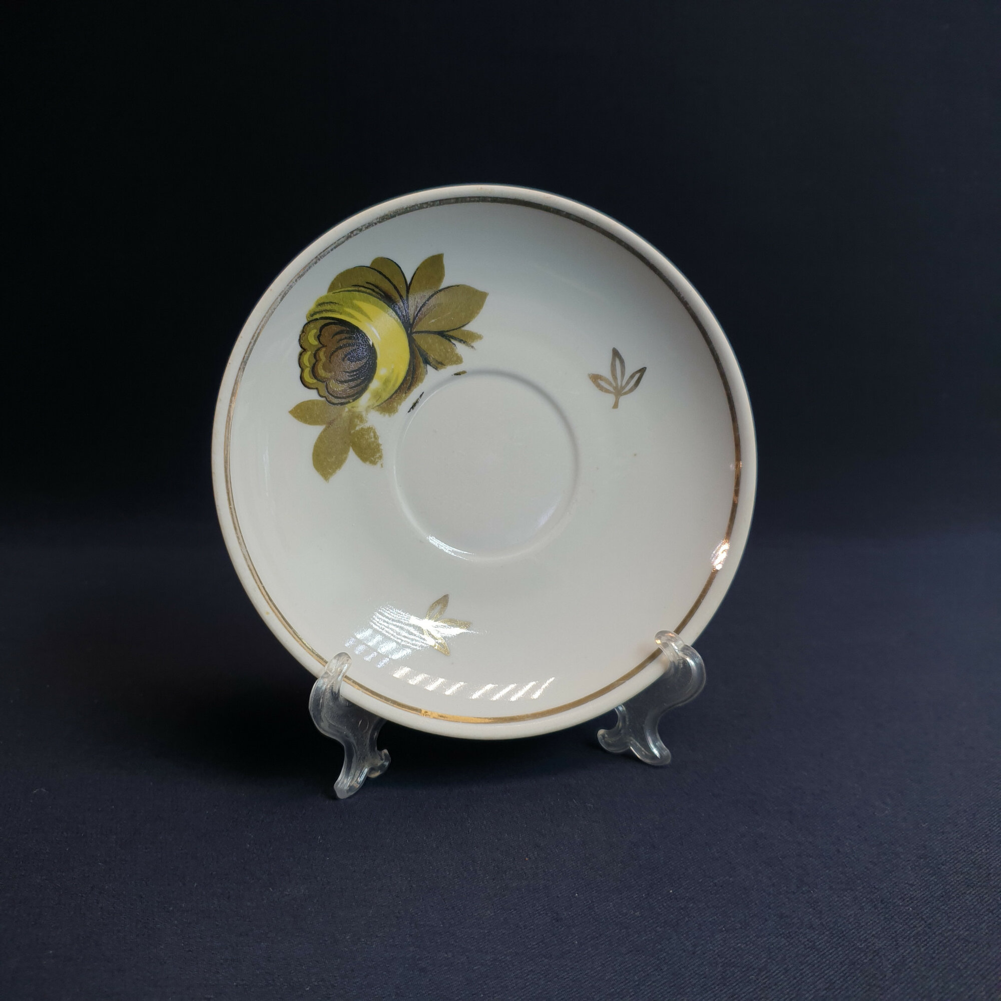 Блюдце Полтава, фарфор деколь позолота 14 см, винтаж СССР
