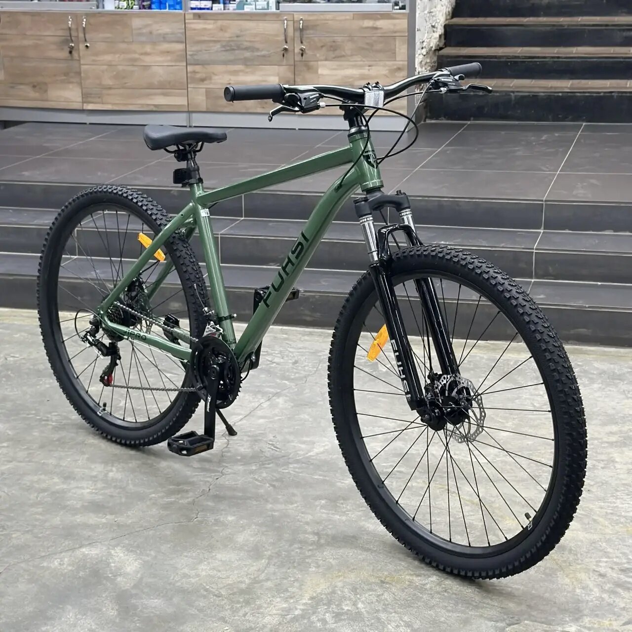 Горный велосипед BREND FUHSI ORIGINAL FU668, диаметр колес 29", 21 скорость, рама алюминий, зеленый