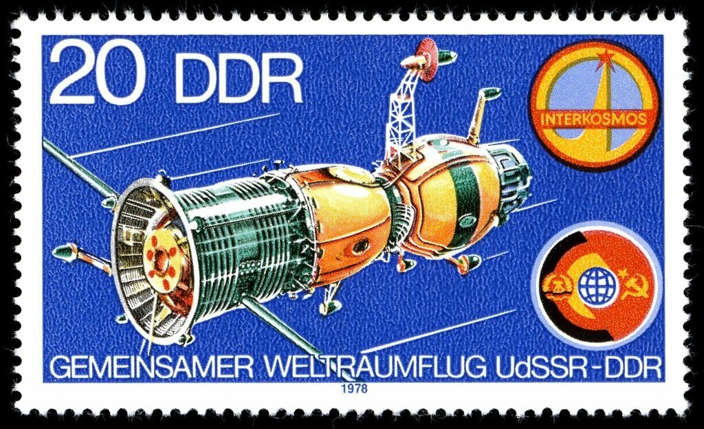 (1978-074) Марка Германия (ГДР) "Корабль Союз" Программа "Интеркосмос" II
