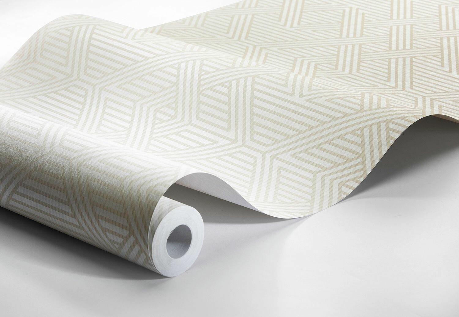 Флизелиновые обои "Skyline" арт. 4578 из каталога Modern Spaces от ECO WALLPAPER (Швеция)