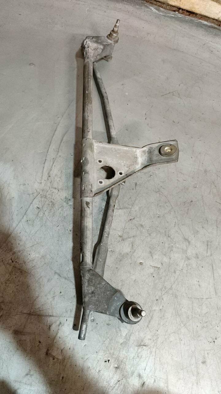 Трапеция стеклоочистителя Volvo V70 (1996 - 2000) 339702042