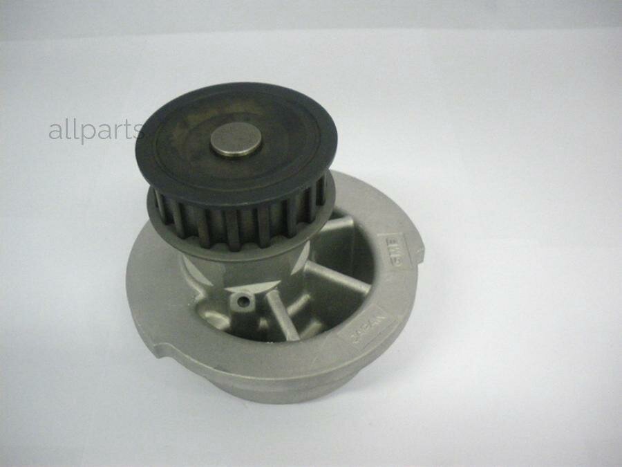 GMB GWDW-13A Помпа водяная GM