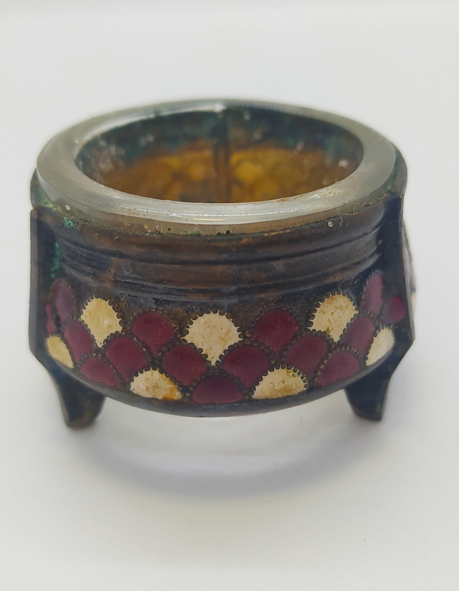 Солонка с декором в виде чешуи, мельхиор (медь-никель), эмаль, стекло