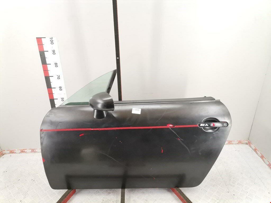 Дверь передняя левая Audi TT 8N 8N0831051C арт. 1032315