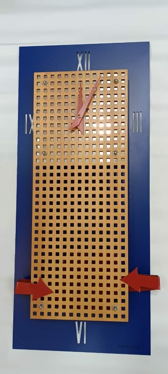 Часы настенные Hermle 70522-002200