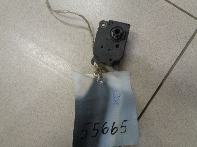 Моторчик заслонки отопителя от Opel Vectra C 2002-2008