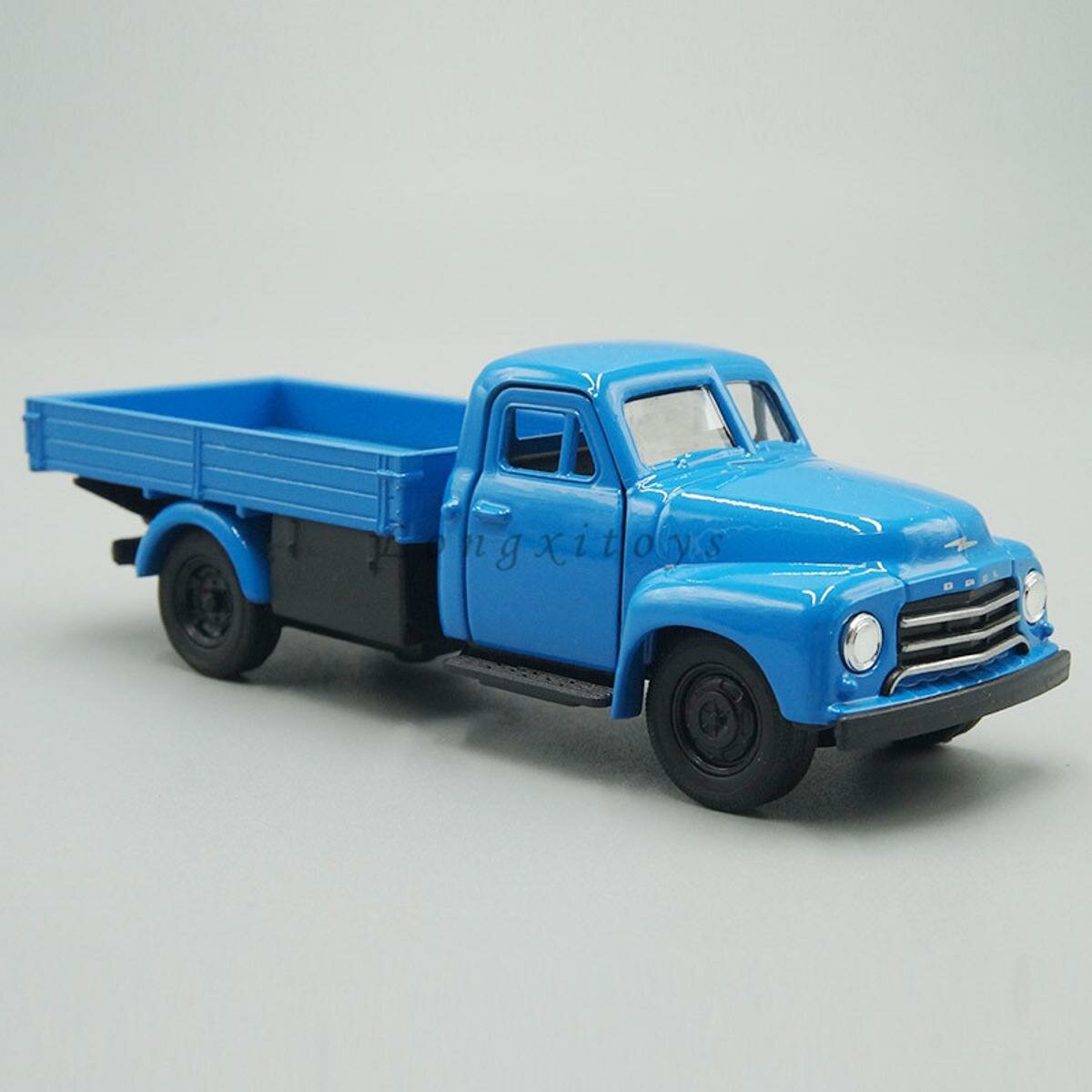 1:43 Литая игрушечная модель грузовика 1952 Opel Blitz Pull Back Car