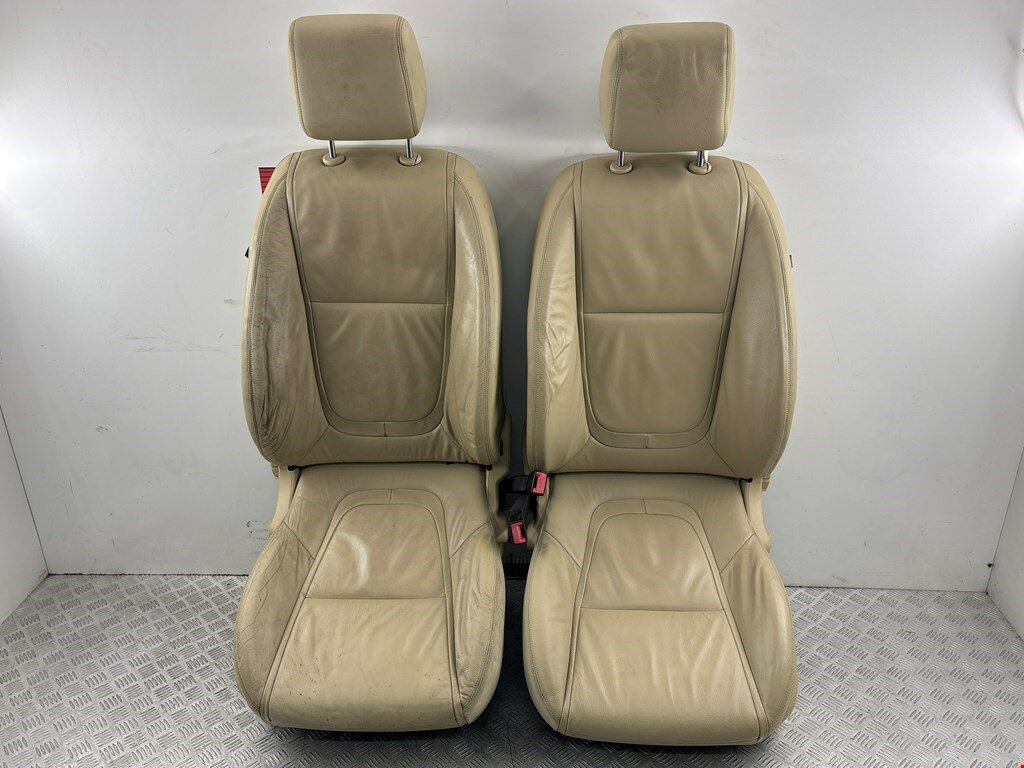 Салон (комплект сидений) Jaguar XF (X250) арт. 2271851