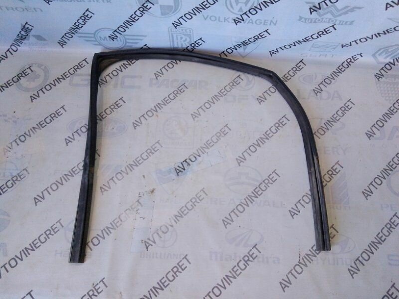 Уплотнитель стекла двери Лада Веста Б/У с пробегом