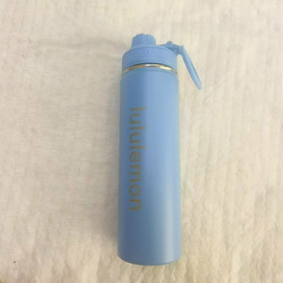 LululemonBack to Life Бутылка для спортивной воды 710 мл