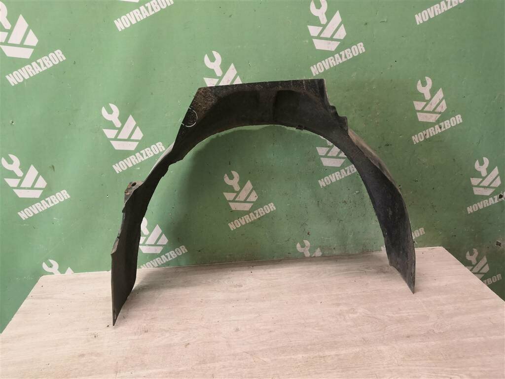 Локер передний правый Audi 80 90 B3 86-91