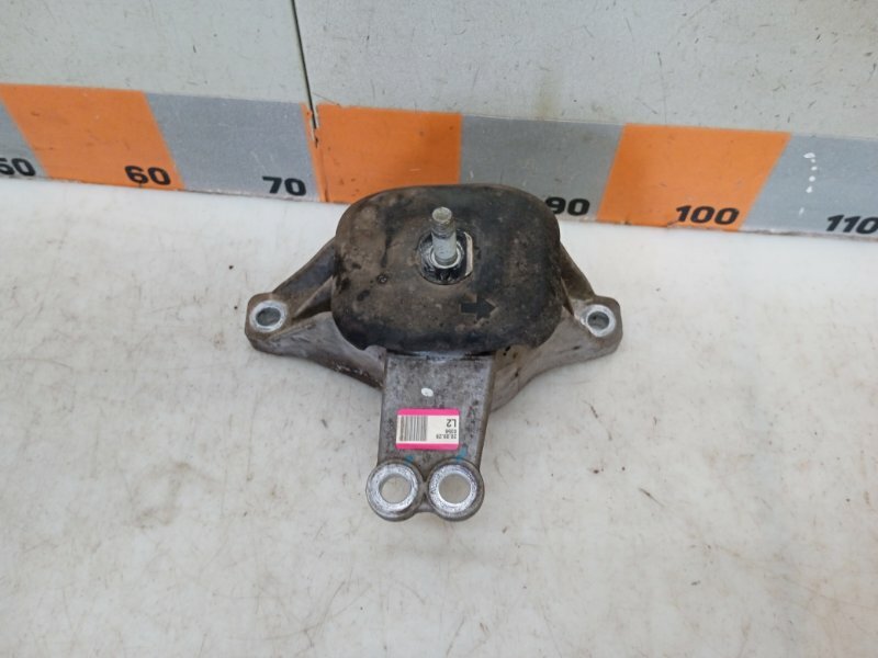 Б/У подушка двигателя, Киа К5 Опора двигателя Kia K5 2021 DL3 Прав. 301689 Hyundai-KIA арт. 21824L1100
