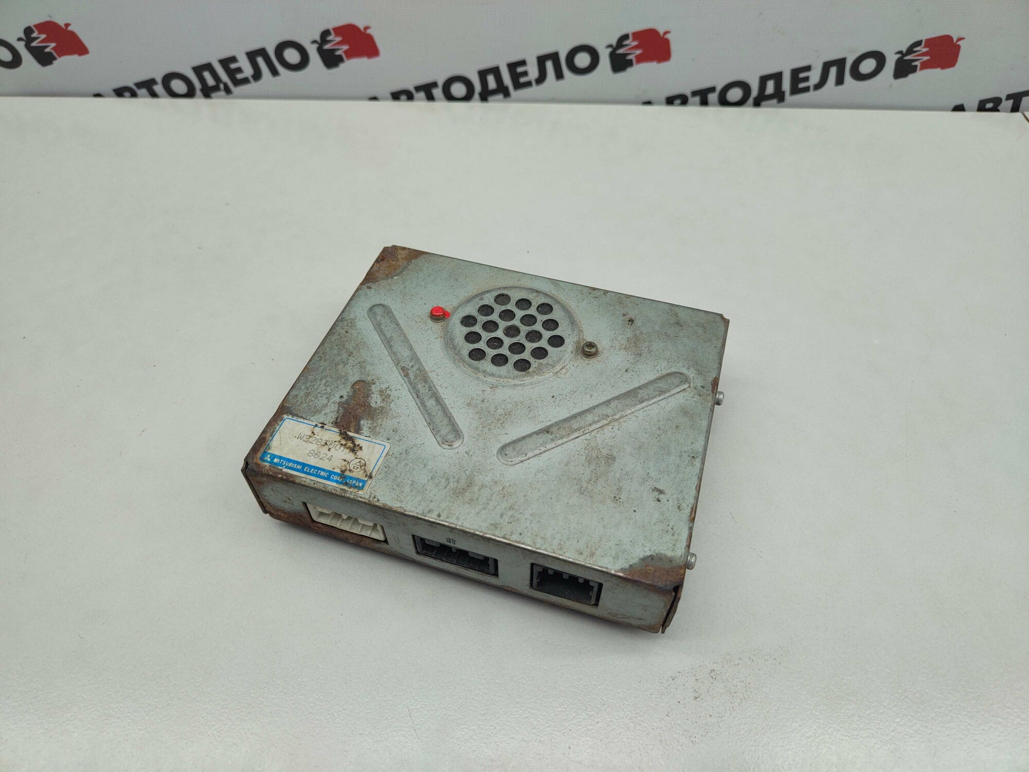 Блок управления парктрониками Lancer 8 CK2A