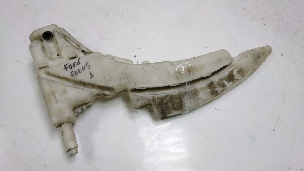 Бачок омывателя Ford Focus (1998 - 2001) XS4113K163AH