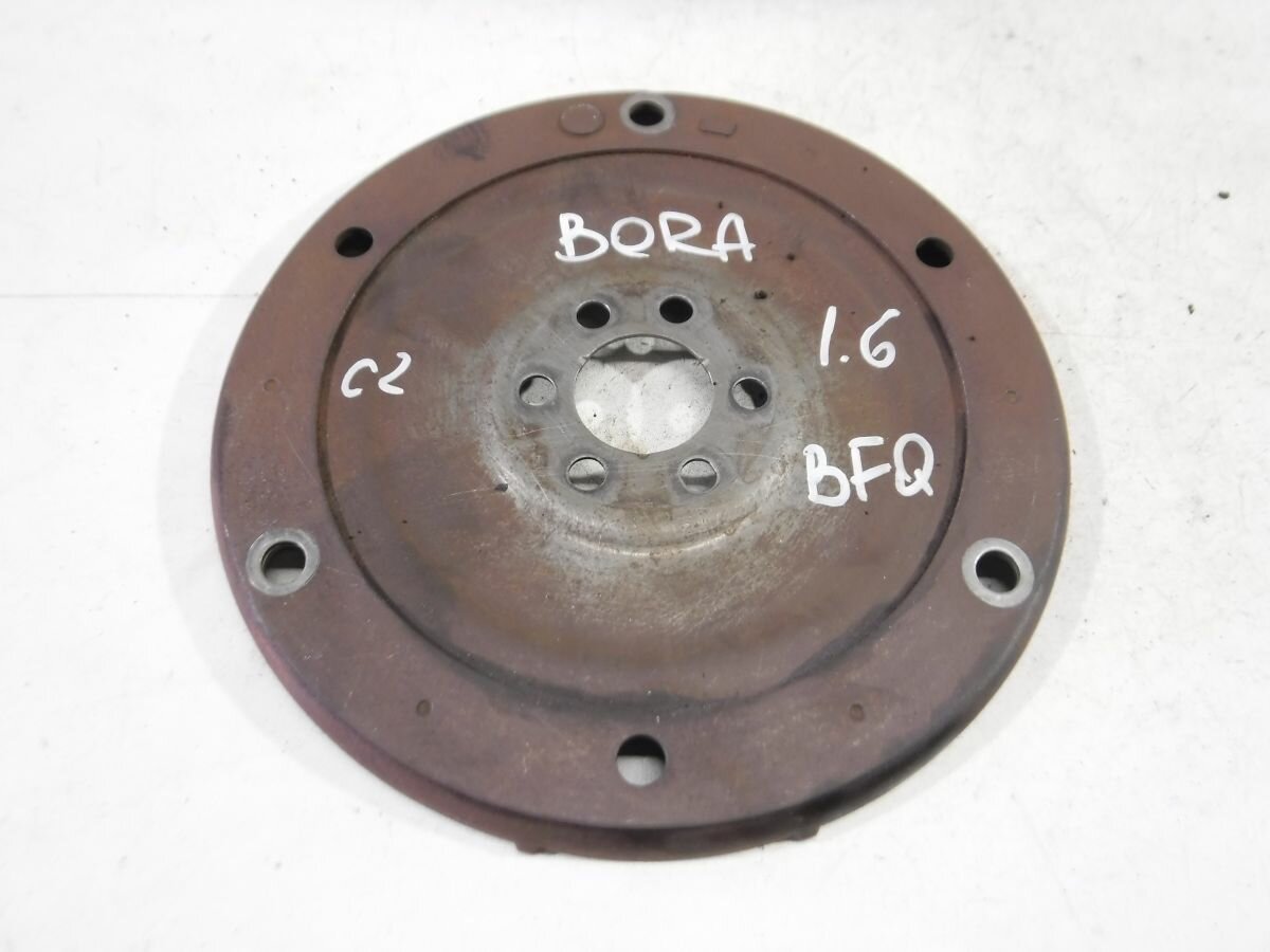 Маховик Volkswagen Bora A4 (1998—2005) 068105323D