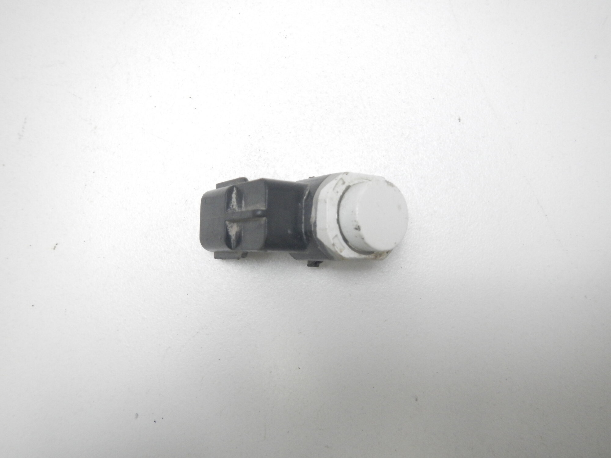 Б/У Датчик парковки, Nissan (Ниссан)-QASHQAI (13-) NISSAN QUASHQAI (13-) Трещина на корпусе. 616688 NISSAN арт. ST1580005