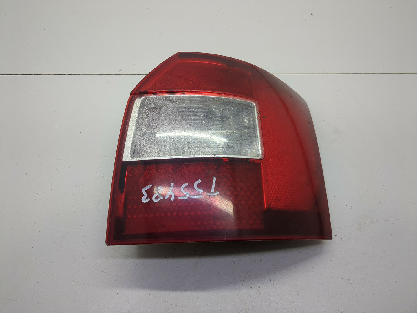 Фонарь (задний) правый Audi A4 (B6) Б/У