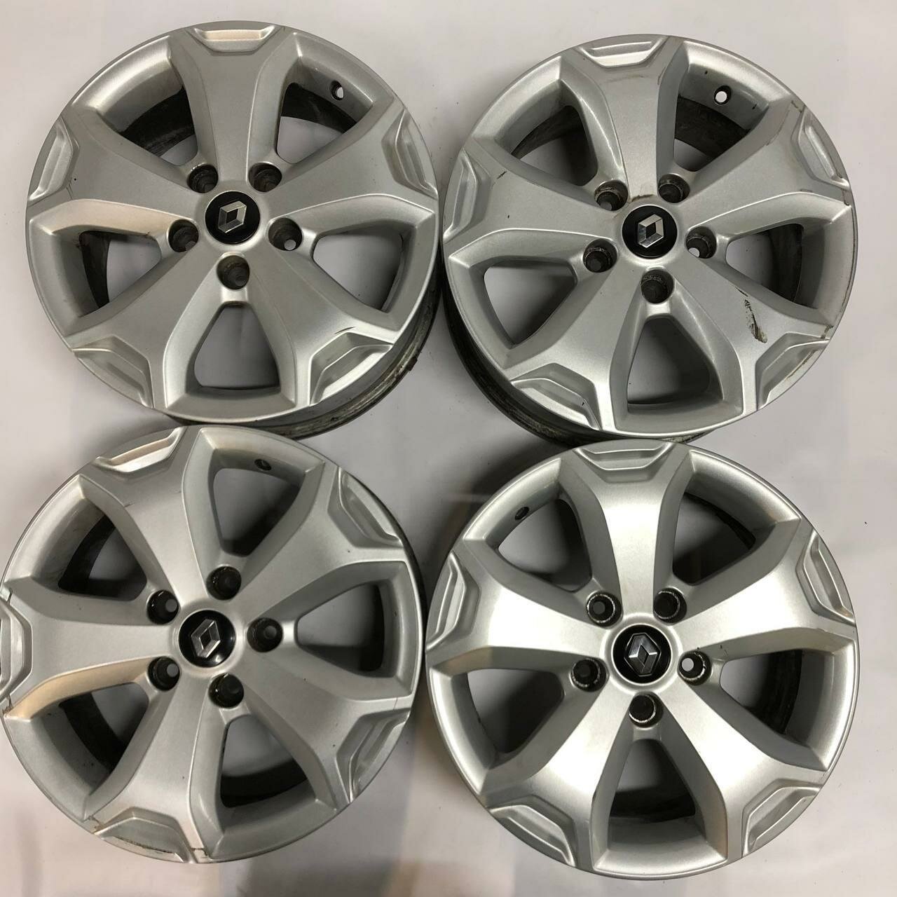 Колесные диски Renault 16x6.5 PCD 5x114.3 D66.1 ET50 (оригинал)