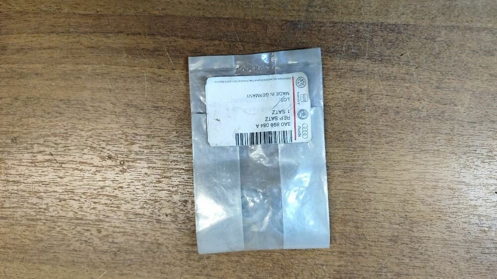 Ремкомплект ручки двери VW Passat B4 3A0898084A