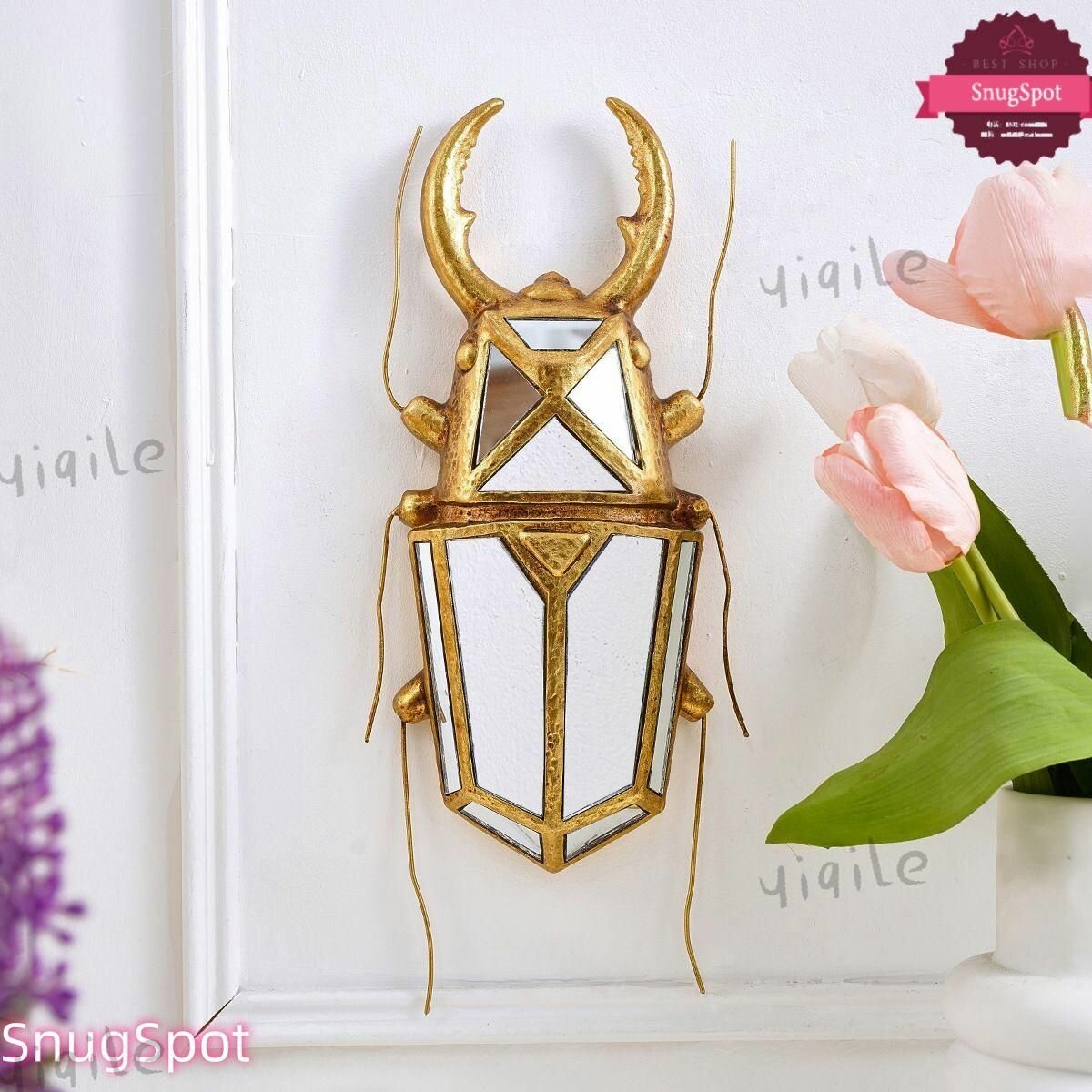 Зеркало с полкой