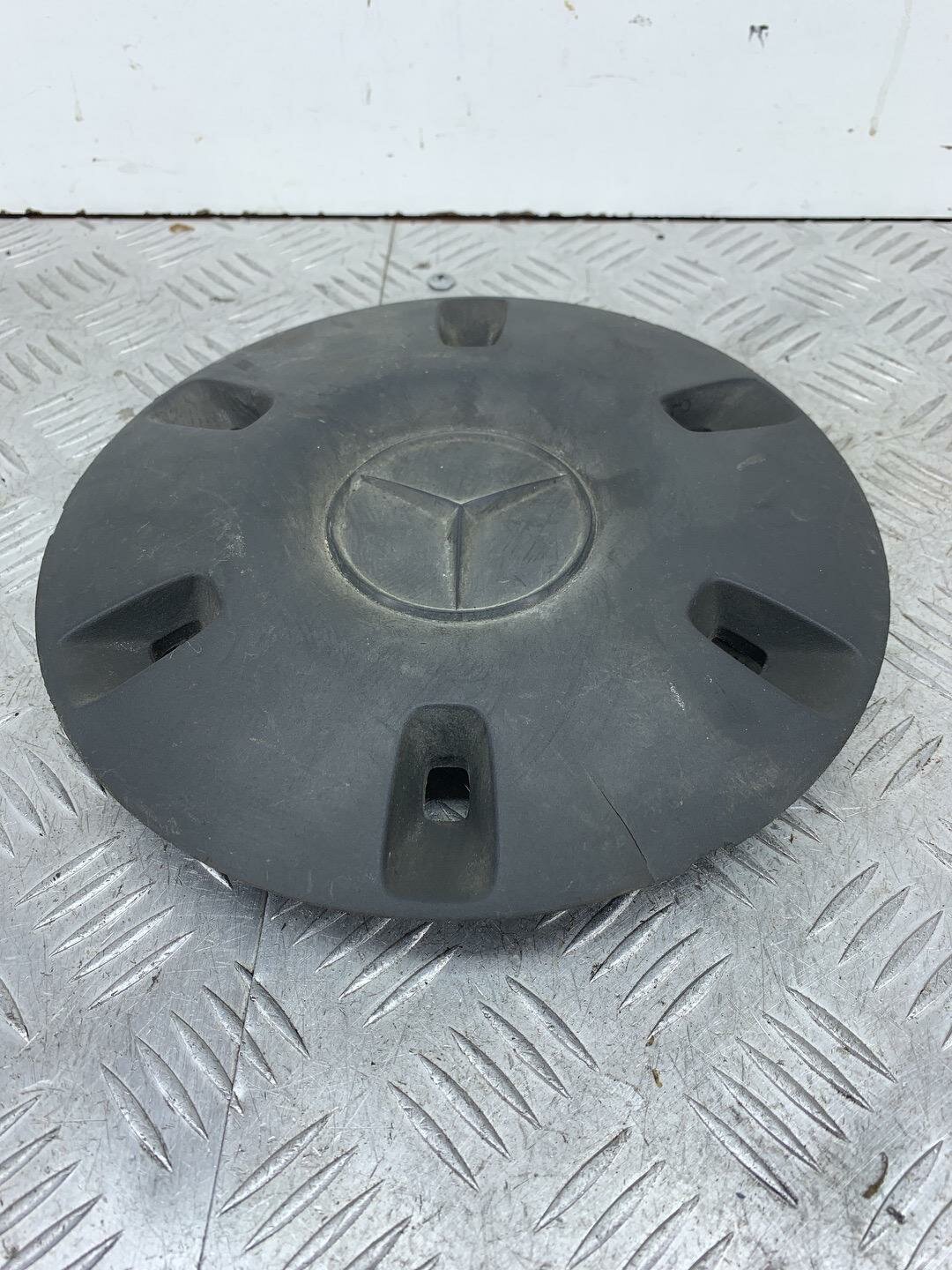 Колпак колесный Mercedes-Benz Sprinter W906 (2006 - 2014) A9064010025