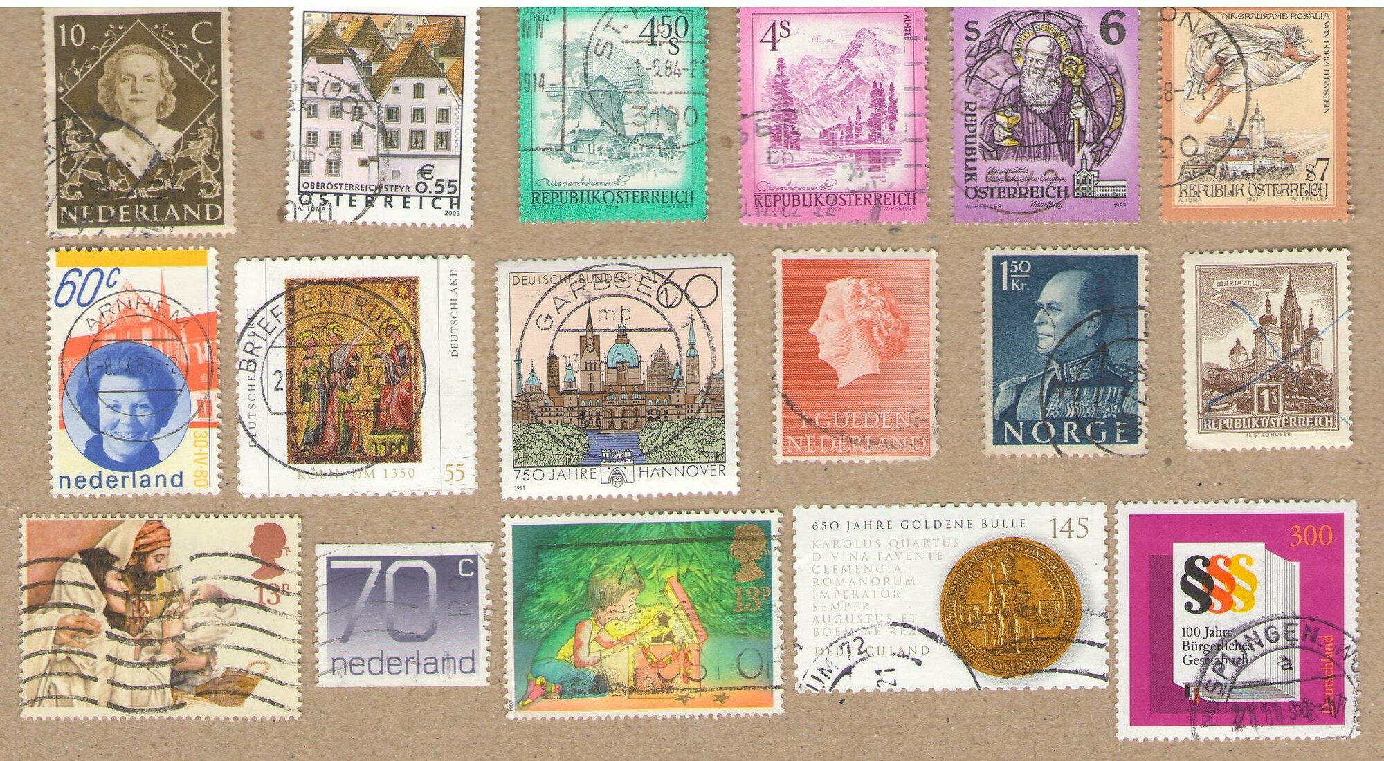 Набор №14 почтовых марок разных стран мира, 17 марок в хорошем состоянии. Гашеные.