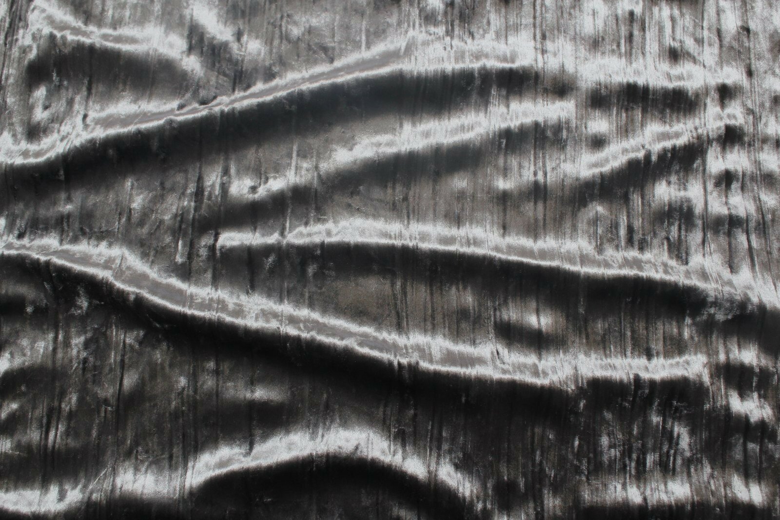 Ткань бархат плиссе бистрейч серый с блеском 300 г/м2, 380 г/пм, ш128см, 0,5 м