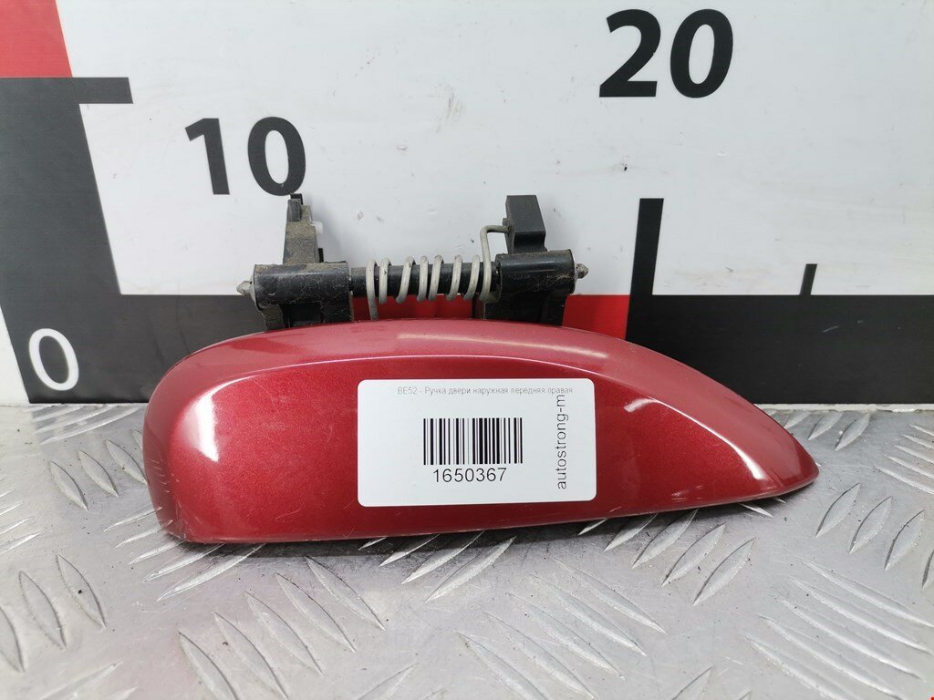 Ручка двери наружная передняя правая Renault Logan 2 806067028R арт. 1650367