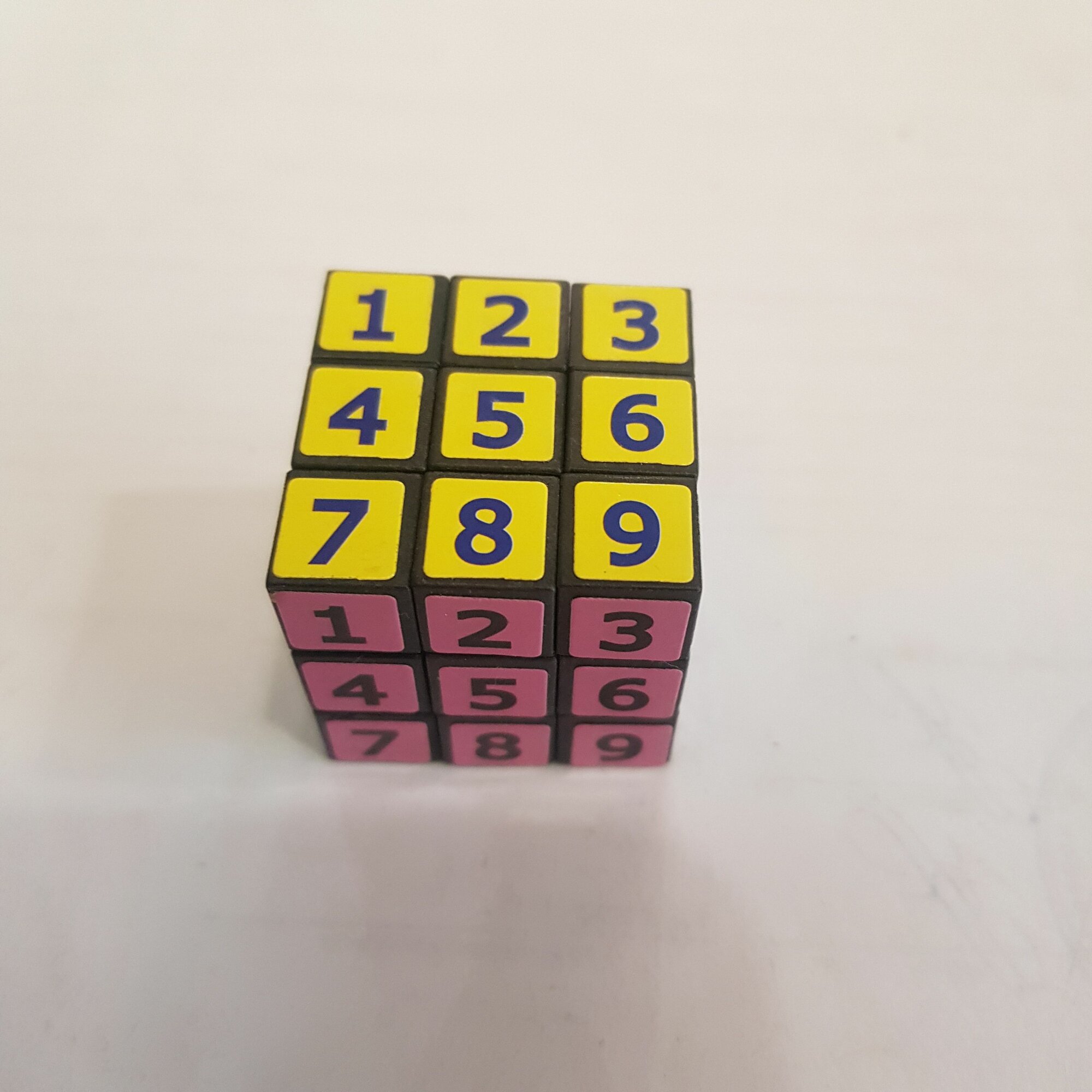 Головоломка "Кубик Рубика Цифры 3х3" мини 3х3х3см, пластик, 1728