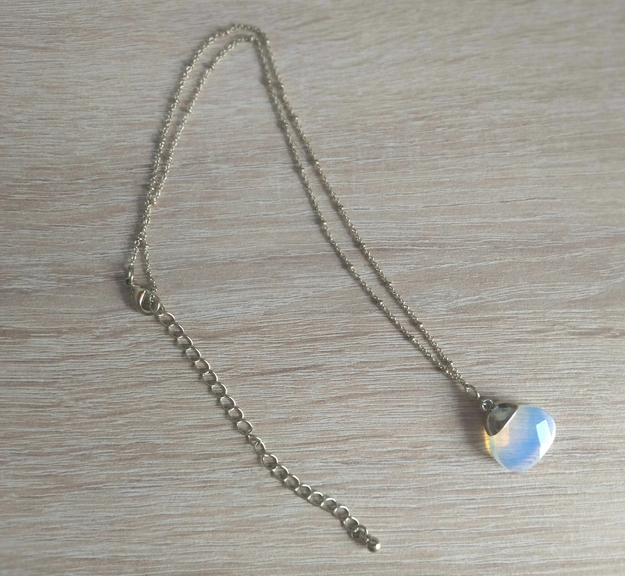 Колье, лунный камень, хрусталь, металл