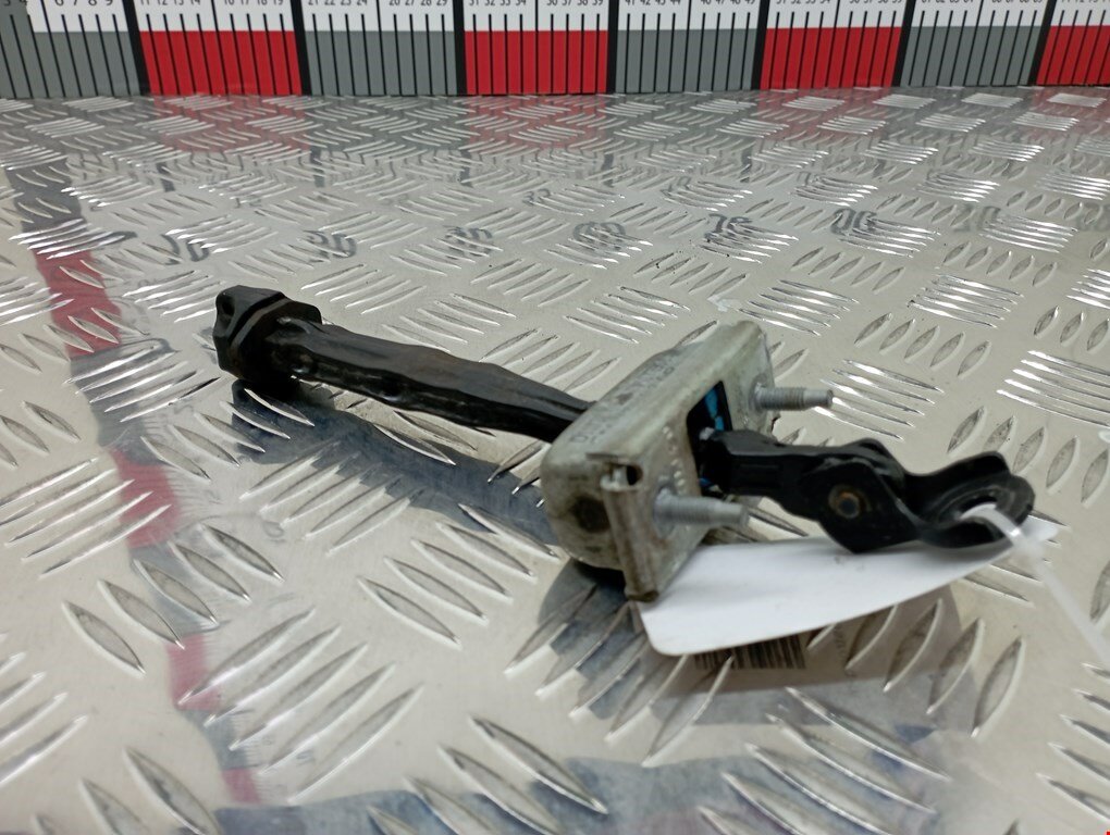 Ограничитель открывания двери Opel Astra J 13270612 арт. 1892866
