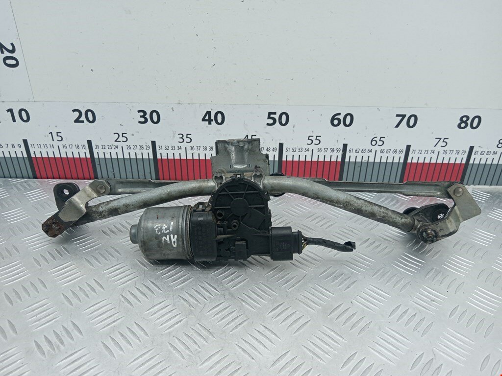 Механизм стеклоочистителя (трапеция дворников) Volkswagen Polo 4 6Q1955601B арт. 1848093
