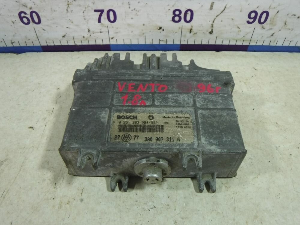 Блок управления двигателем VW Vento 3A0907311A