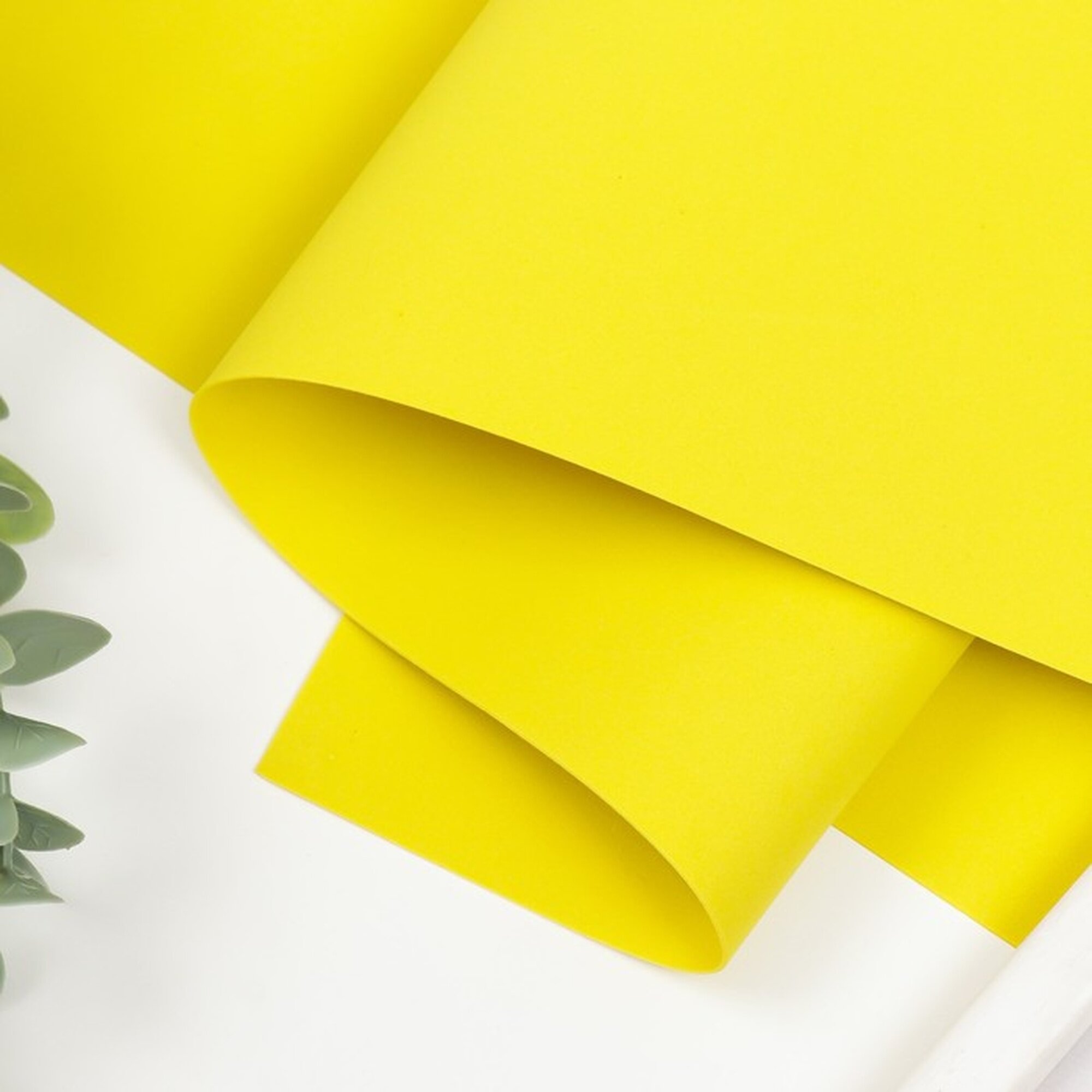 Фоамиран Magic4Hobby "Лимонный", 1 мм, 10 листов, 50x50 см, желтый