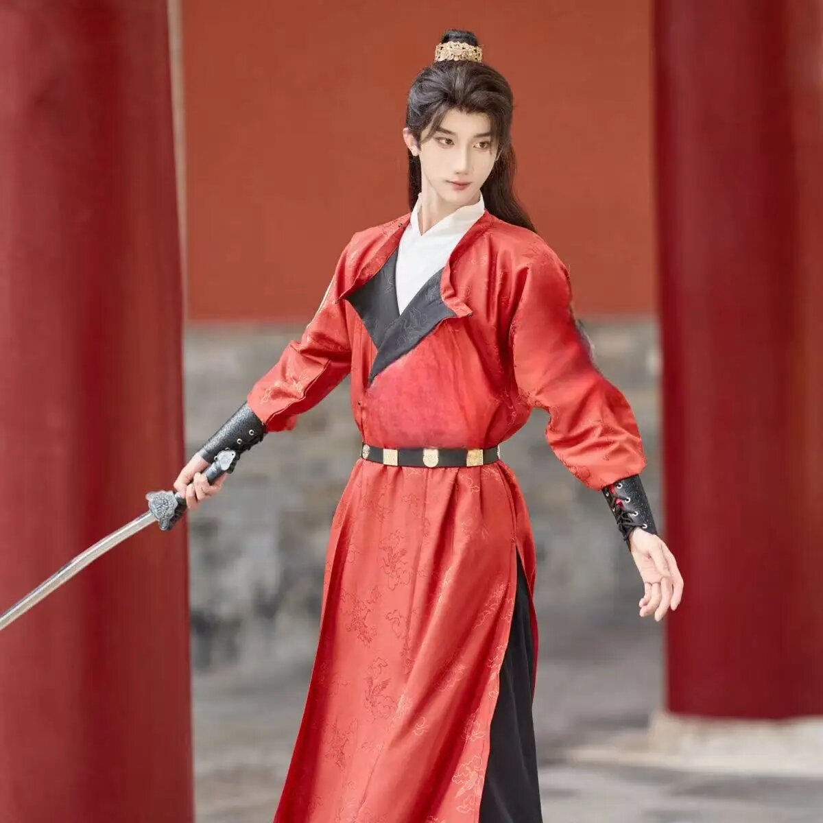 Китайский халат Ханьфу красный/черный полиэстер М, red robe