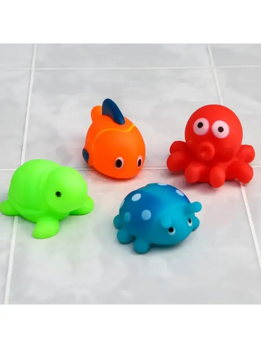 Набор резиновых игрушек для игры в ванной "Морские малыши"