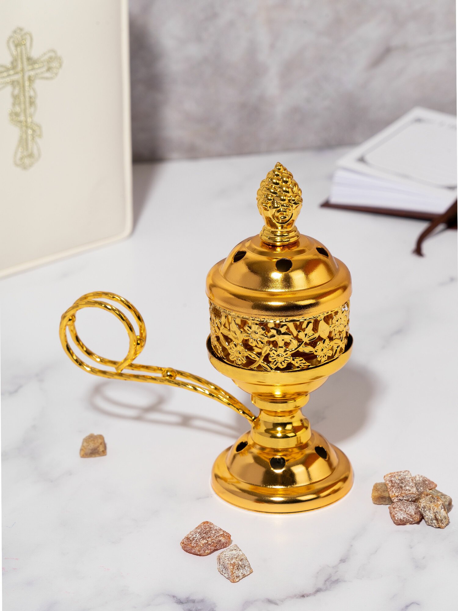 Кадильница металлическая для ладана и угля, цвет "золото", высота - 12 см