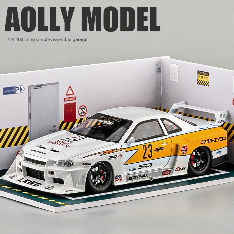 Nissan GTR-S15 1:18 Масштабная Алюминиевая Автомобильная Модель Белого Цвета с Мини-Гаражом