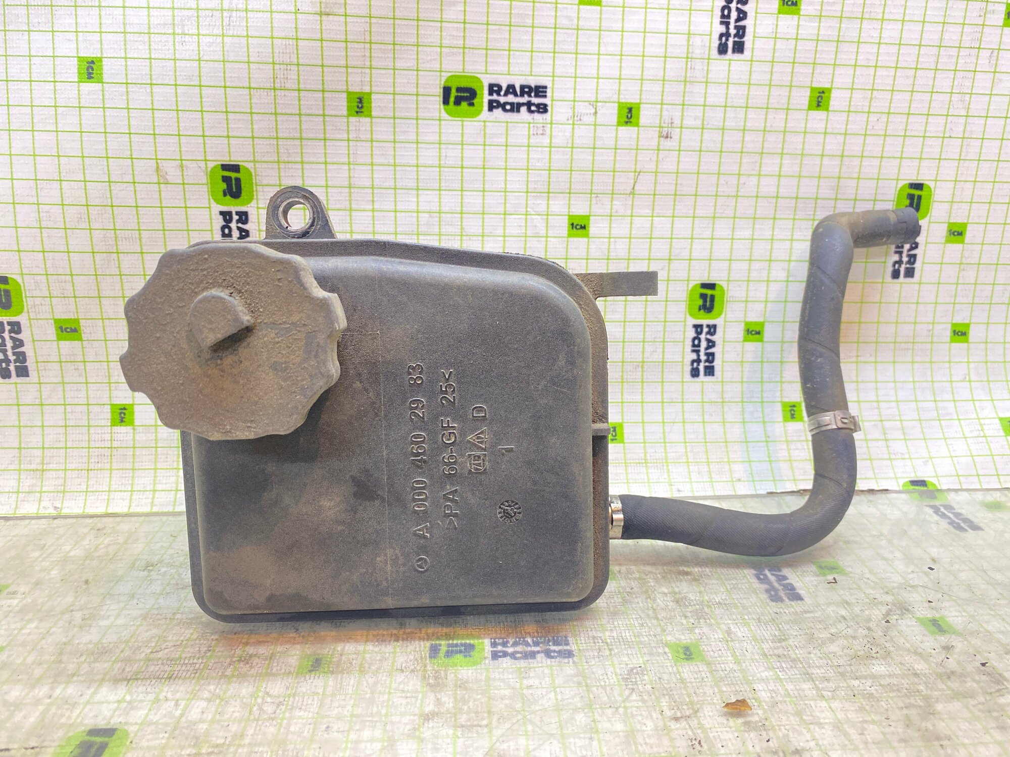 Бачок гидроусилителя для Mercedes Benz