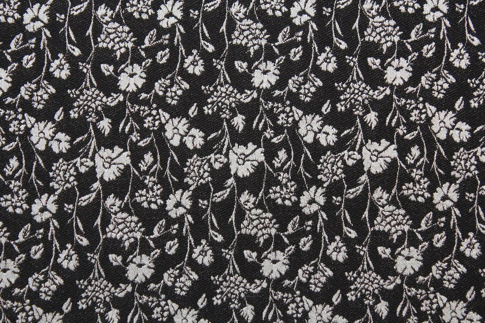 Ткань Жаккард стрейч костюмно-плательный чёрно-белый , 290 г/пм, ш124см, 0,5 м