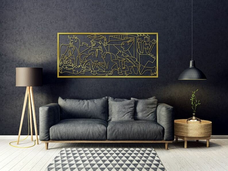 Декоративное панно деревянное, Картина Герника (матовое золото)