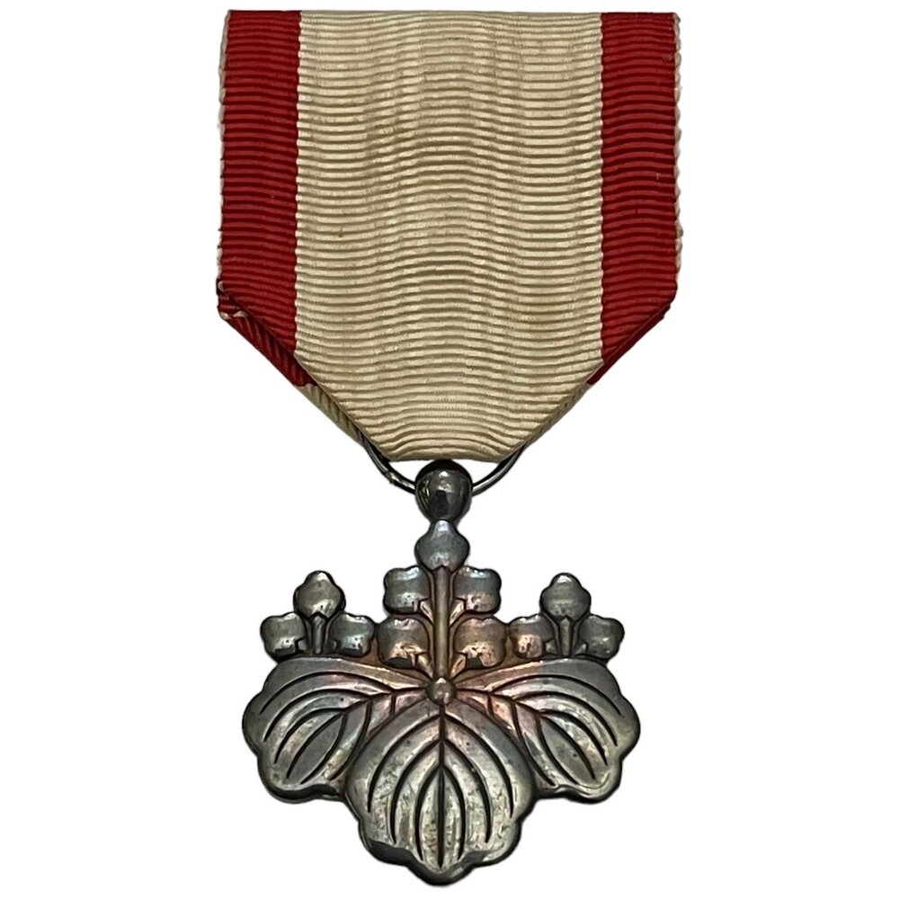 Япония, орден "Восходящего солнца" VIII степень 1910-1930 гг. (в коробке)