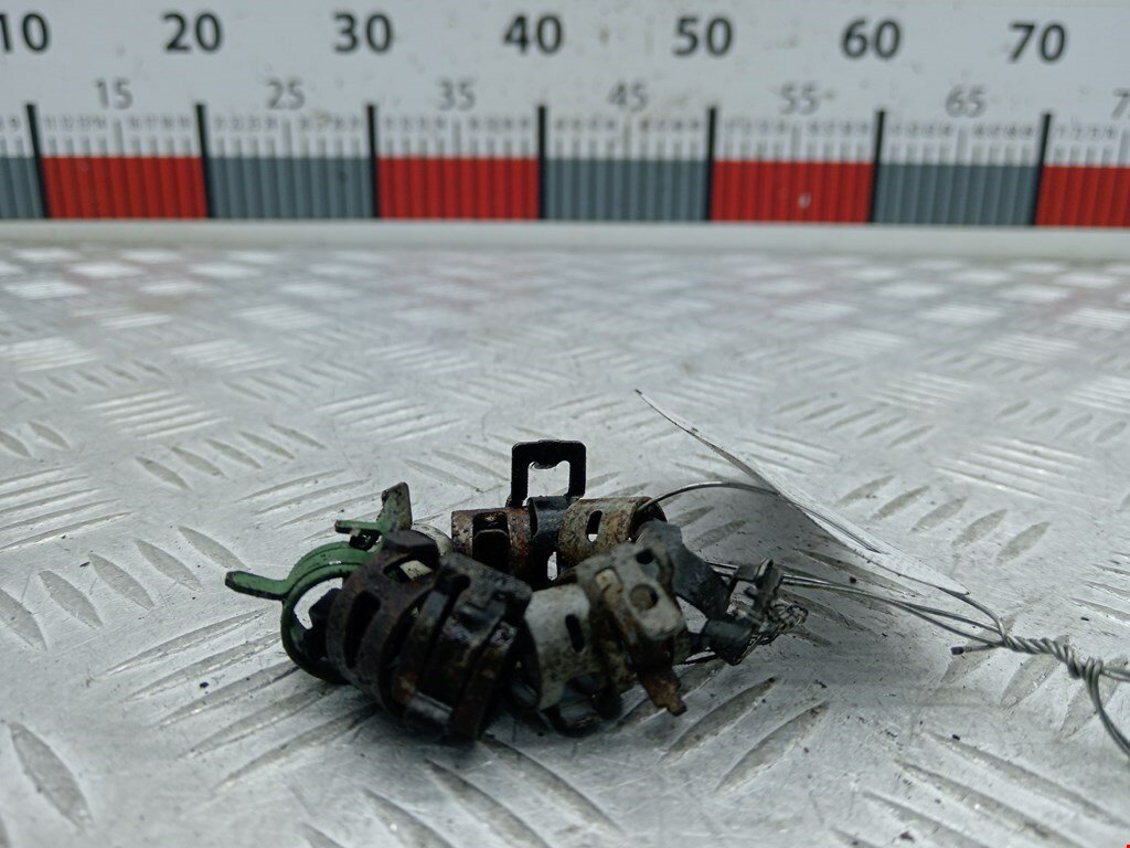 Хомут металлический Volkswagen Fox 11617798304 арт. 2018909