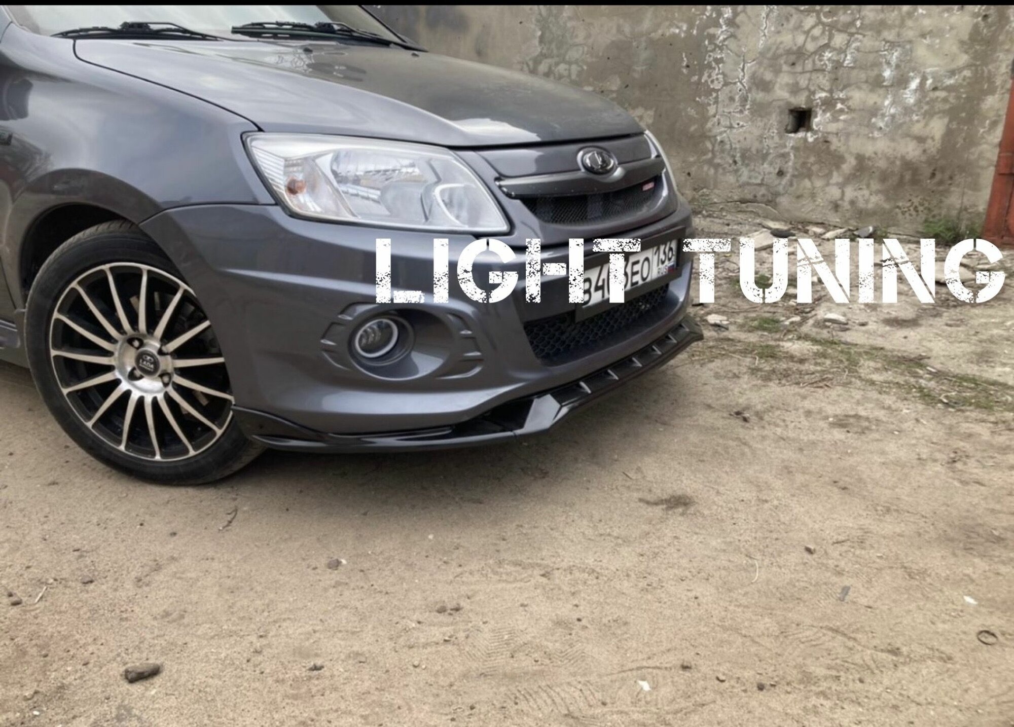 Накладка на автомобиль