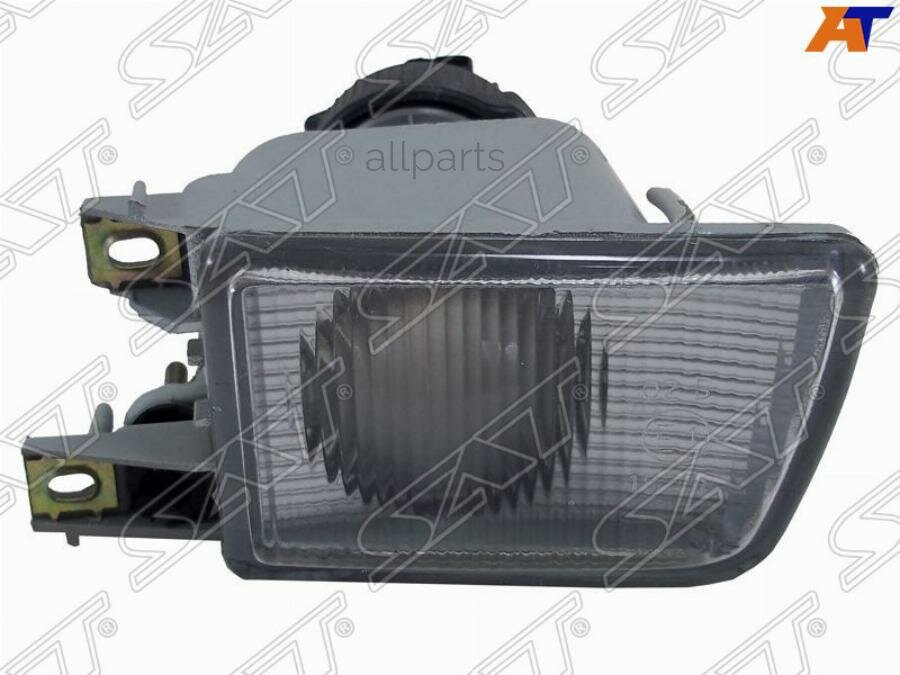 SAT ST-441-2003L Фара противотуманная (Слева) Volkswagen Golf 91-99 / Vento 92-98